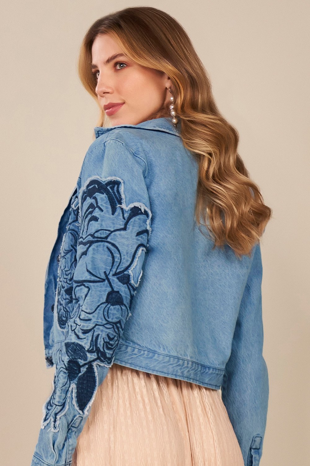 Jaqueta Azul Jeans Delavê Bordado Industrial Manga Longa Fascinius